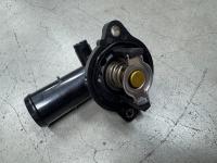 China Classic High Quality Ghibli M157 Thermostat Assembly Engine Channel Temperature Opening Valve Warm Water Valve  for Maserati for sale