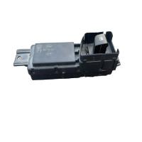 China Classic High Quality Quattroporte M139 Right Front Door Door Glass Lifter Switch Door Panel Module Computer  for Maserati for sale