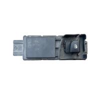 China Classic High Quality Quattroporte M139 Right Front Door Door Glass Lifter Switch Door Panel Module Computer  for Maserati for sale