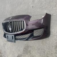 China The Classic High Quality QuattroporteM156President Front Bumper Surrounds the Center Mesh air Intake Grille Bracket for Maserati for sale