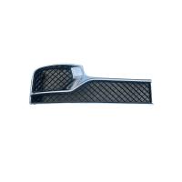 China The New High Quality Flying Spur ZG2 Front Bumper Left and Right air Deflector Grille Silver Chrome Tuyere Hood for Bentley for sale