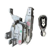 China New High Quality a Series W177 Front Engine Support Hydraulic Buffer Foot AMG Bracket for Mercedes-Benz for sale