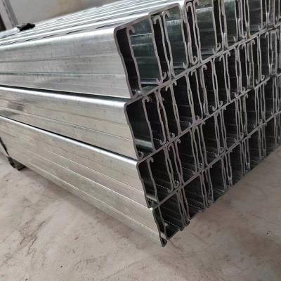 China Flexible SUS304 3016L SS Strut Channel U Shaped 5 Inch Heat Resistant for sale