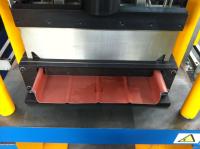 China Fast and Accurate Hydraulic Standing Seam Machine for 7.5m*1.2m*1.5m Cutting for sale