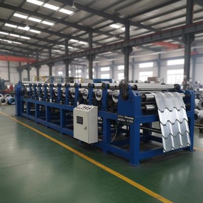 China 45# Steel Roller Material Roof Panel Roll Forming Machine with Cr12Mov Cutter and PLC Control System for sale