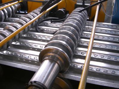 China 70mm Shaft Deck Sheet Forming Machine with 15-20m/min Forming Speed for sale