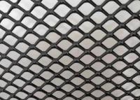 China 4x6 Black Expanding Wire Mesh Metal Powder Coated Anti Corrosion for sale