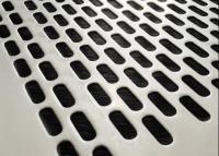 China 50mm Hole 0.5mm Width Perforated Wire Mesh Metal Screens Customized For Building Facade for sale