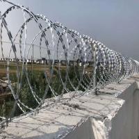 China razor barbed wire   barbed wire with blades   razor wire coil for sale