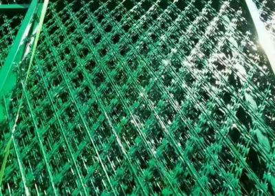China 0.5mm Thickness Razor Sharp Barbed Wire BTO 22 Non climbing for sale