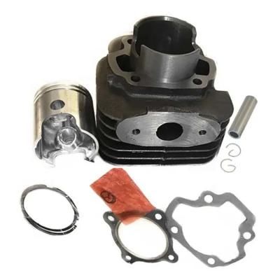 China Customized 45mm Bore Size Natural Color ET950 Motorcycle Cylinder Block Assembly for sale