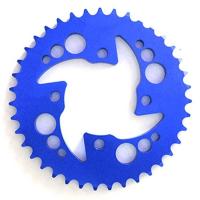 China Custom CNC Aluminum 428 39T Motorcycle Rear Sprocket for Yamaha RX115 T6061/7075 Alloy for sale