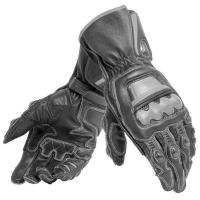 China Unisex Leather Winter Motorcycle Gloves with Waterproof and Anti-Collision Protection for sale