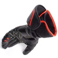 China Unisex Leather Winter Motorcycle Gloves with Waterproof and Anti-Collision Protection for sale