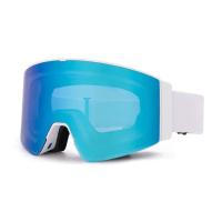 China SKI Applicable Scene Anti-fog UV400 Electric Heated Ski Goggles with Cylindrical Lens for sale