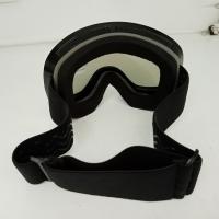 China Custom UV 400 Anti-Fog Photochromic Ski Goggles with CE Certificate in Black/Custom for sale