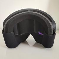 China Cylindrical Lens Strap Card Buckle Ski Goggles for Adult Winter Sports Enthusiasts for sale