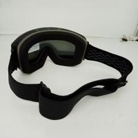 China Adult Cylindrical Lens Type Custom Anti-fog Anti UV Ski Goggle with Detachable Strap for sale