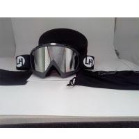 China Custom Selling Carbon Fiber Pattern Motorcycle Goggles with TPU Frame and PC Lens for sale