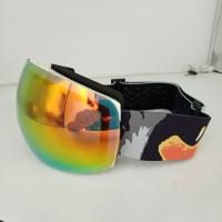 China Customized Custom Design Adult Ski Goggles with UV400/Anti-Fog/Anti-Scratch Lens for sale