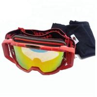 China Anti-Scratch Motocross Goggles with Foam Layers Protecting Riders on the Track for sale