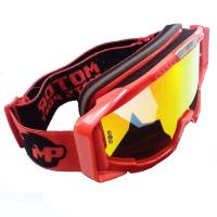 China Anti-Scratch Motocross Goggles with Foam Layers Protecting Riders on the Track for sale