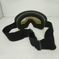 China Blue Lenses 3 Layers High Density Foam Magnetic Ski Goggles with Custom UV Protection for sale