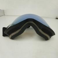 China Blue Lenses 3 Layers High Density Foam Magnetic Ski Goggles with Custom UV Protection for sale