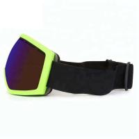 China Adjustable High Anti-Fog Snow Ski Goggles with Customized Logo and REVO Lenses Skiing for sale