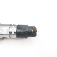 China Bos-ch Common Rail Fuel Injector 0445120050 For Diesel Engine for sale