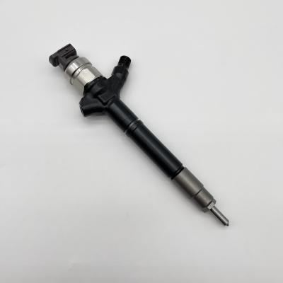 China 095000-8050 23670-51040DENSO Common Rail Fuel Injector 095000-8050 – Fit Toyota Land Cruiser 1VD-FTV 23670-51040 for sale