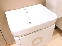 China PVC Bathroom Vanity Cabinet Set 61x45x46cm with Ceramic Basin and LED Mirror for sale