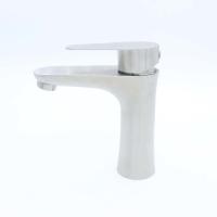 China SUS 304 Stainless Steel Kitchen Faucet Hot Cold Water Mixer 15cm Deck Mounted for sale