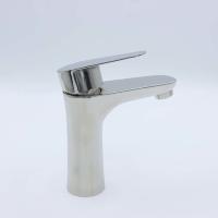 China Convenient installation Single Handle Bathroom Faucet Deck Mounted for sale