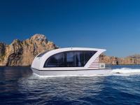 China 6 People Luxury Floating House Boat with Aluminum Material For Fun Recreational for sale