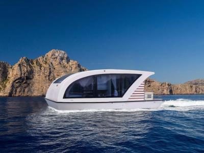 China 6 People Luxury Floating House Boat with Aluminum Material For Fun Recreational for sale
