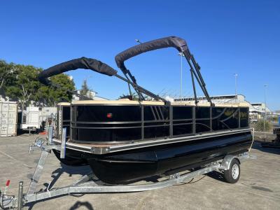 China 2 Inch Ball Hitch Lightweight Aluminium Boat Trailer with LED Waterproof Lights for Marine Use for sale