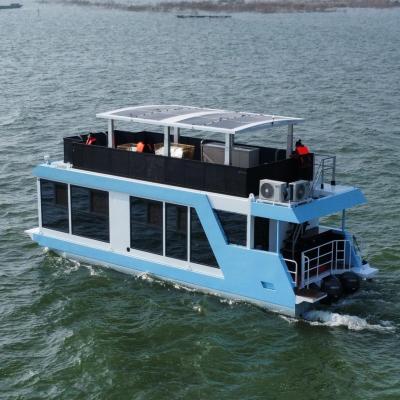 China Floating Boat Hotel with 4.0m Width and 20mm Deck Thickness in Modern or Traditional Design for sale