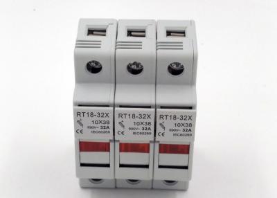 China 1 2 Or 3 Pole Din Rail Fuse Holder For Protecting Photovoltaic Strings for sale