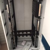 China Quakeproof Heat Insulation Outdoor Telecom Cabinet MTS9304A-HA16KP 19 Inch Vented for sale