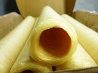 China 18mm Food Grade Collagen Sausage Casings - 15mm to 34mm Diameter Range, HALAL Certified for sale