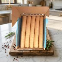 China Edible Collagen Sausage Casings 26mm Food Grade HALAL Certified Uniform Size Tender Taste Smoked Sausage for sale