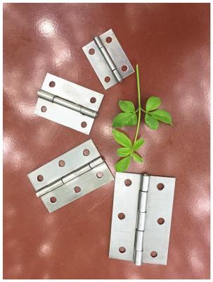 China Nickel Plated Metal Door Hinges Easy Installation Unpolished With Screw Holes for sale