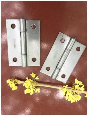 China Anti - Rust Oil Painting Metal Door Hinges Small Size Bright Color High Performance for sale