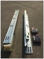 China Bottom Mounted Undermount Soft Close Drawer Slides Auto Closing for sale