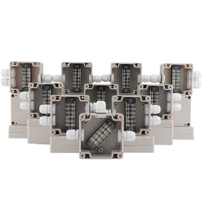 China Lighting Cable Wiring Junction Box 83*81*56mm Electric Distribution Enclosure Waterproof with Connectors for sale
