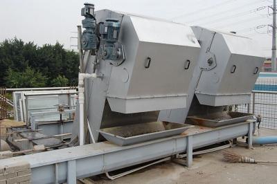 China High Efficiency Wastewater Bar Screen CFH Series 300-1500mm Solid Liquid Separation Equipment for sale