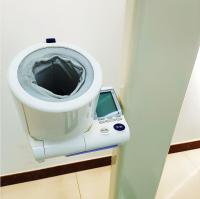 China Ultrasonic Technology Electronic Body Fat Height Scale 200kg for Medical and Personal for sale
