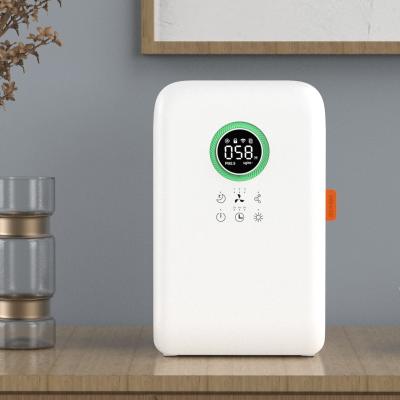 China 400ML Water Silent Air Purifiers , Quite Ionic Smoke Air Cleaner for sale