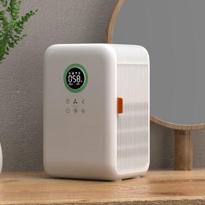 China Mini Portable Hepa UV Air Purifier Office Desktop Smart WiFi Air Cleaner for sale